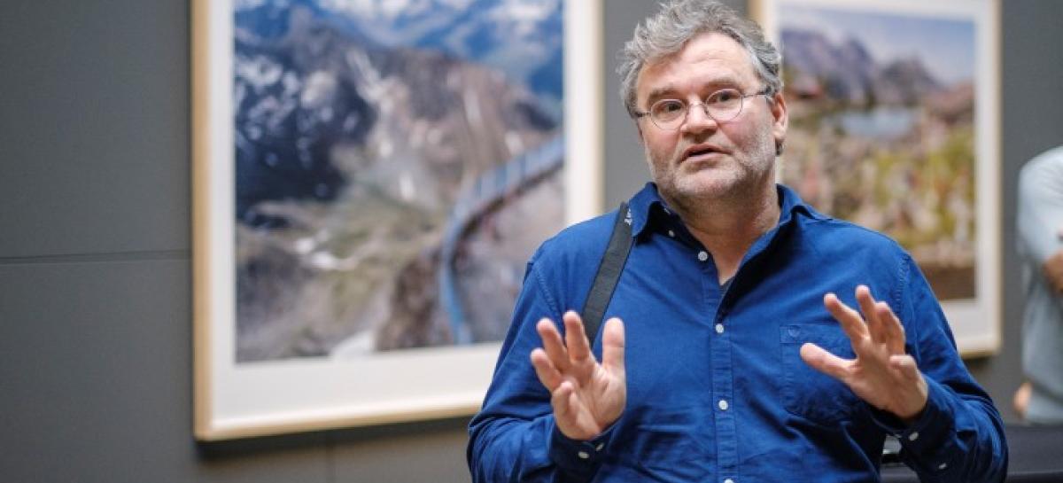 Higher Ground. Foto's van Carl De Keyzer | Red Star Line Museum